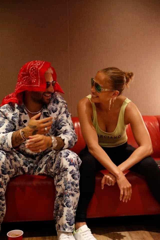 Jennifer Lopez y Maluma anuncian colaboración