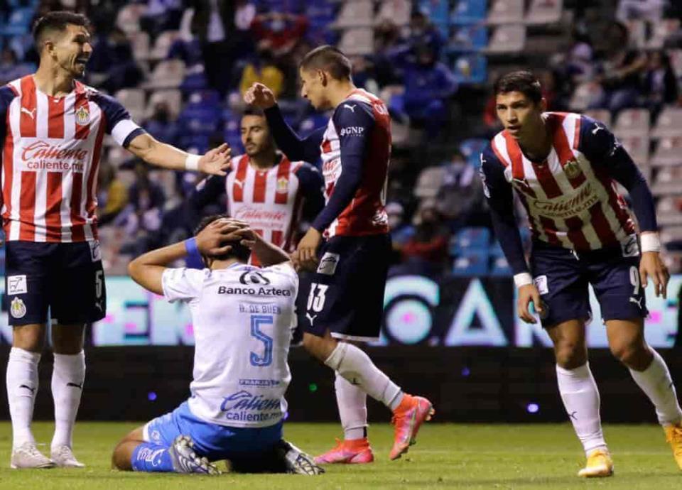 Ganan las Chivas