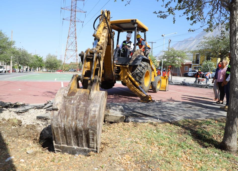 Inicia San Pedro renovación del Parque Clouthier