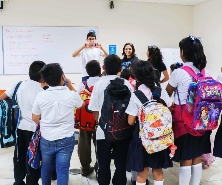 Menores vulnerables reciben clases por alumnos de PrepaTec